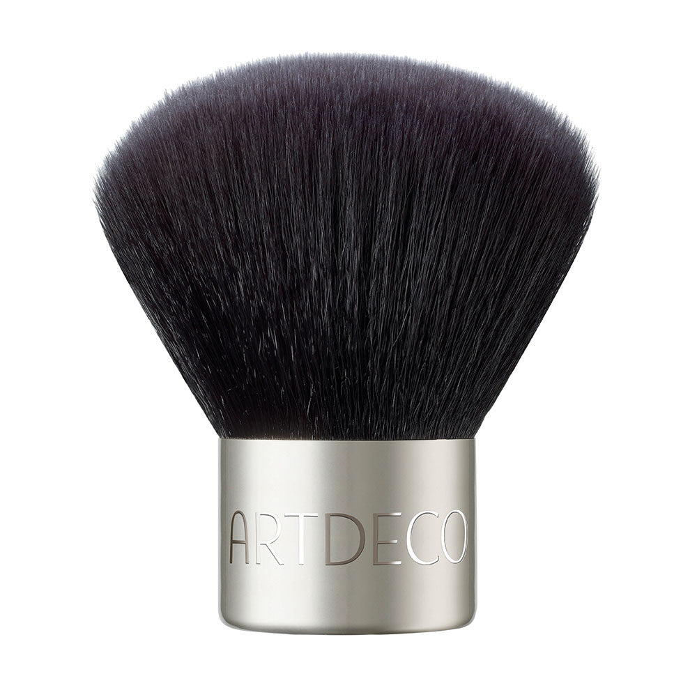powder foundation brush