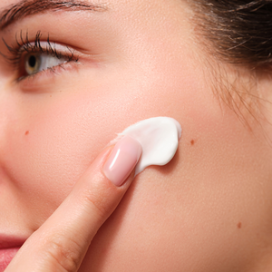 Pure Silk: liquid silk for smooth skin | Facial care